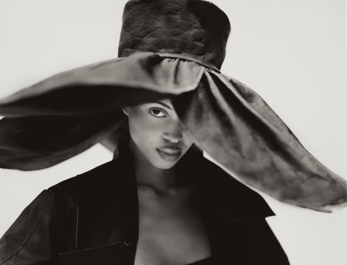 ‘Living Mycelium Dunes’ Artwork Installation Stedelijk Museum – YUME ...